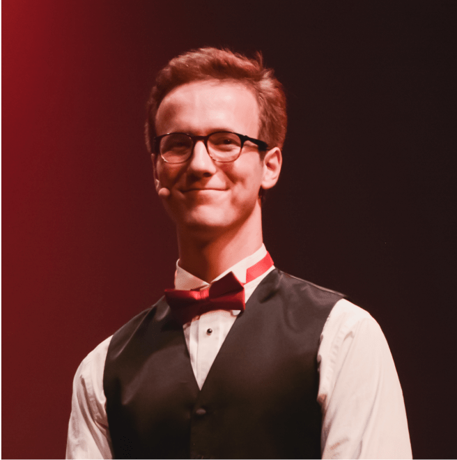 Liam McGregor • About